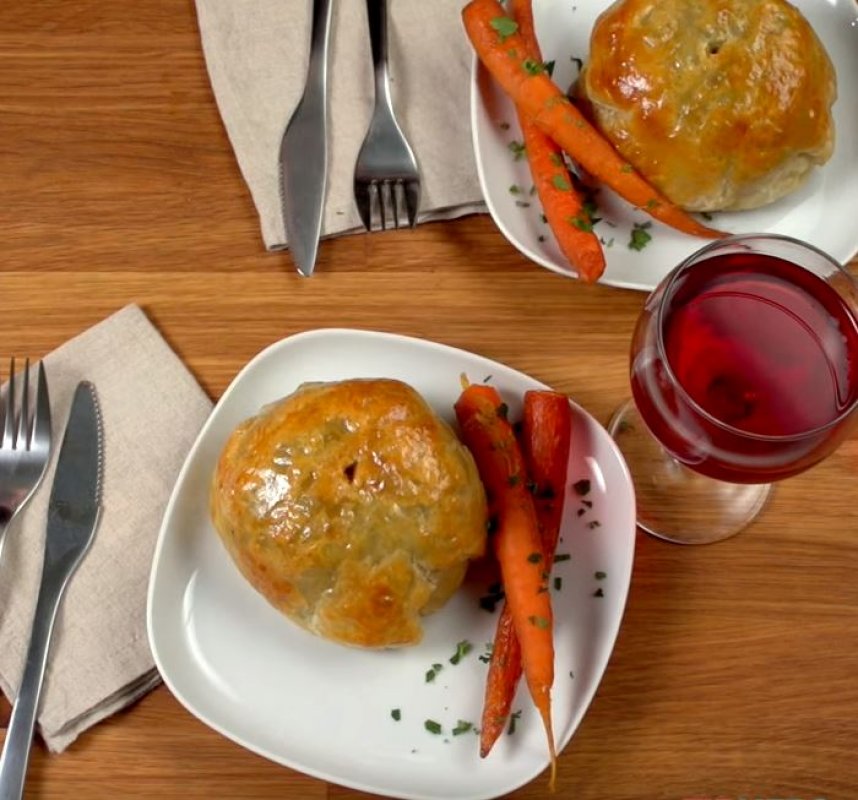 Mini Biftek Kapama (Beef Wellington) – neyemekpisirsek